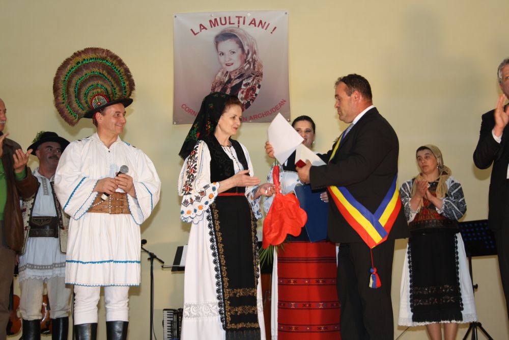 Cornelia Ardelean Archiudean, primul cetăţean de onoare al comunei ...