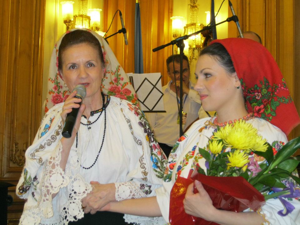 CORNELIA ARDELEAN ARCHIUDEAN, IOANA MARIA ARDELEAN şi tot neamul lor ...