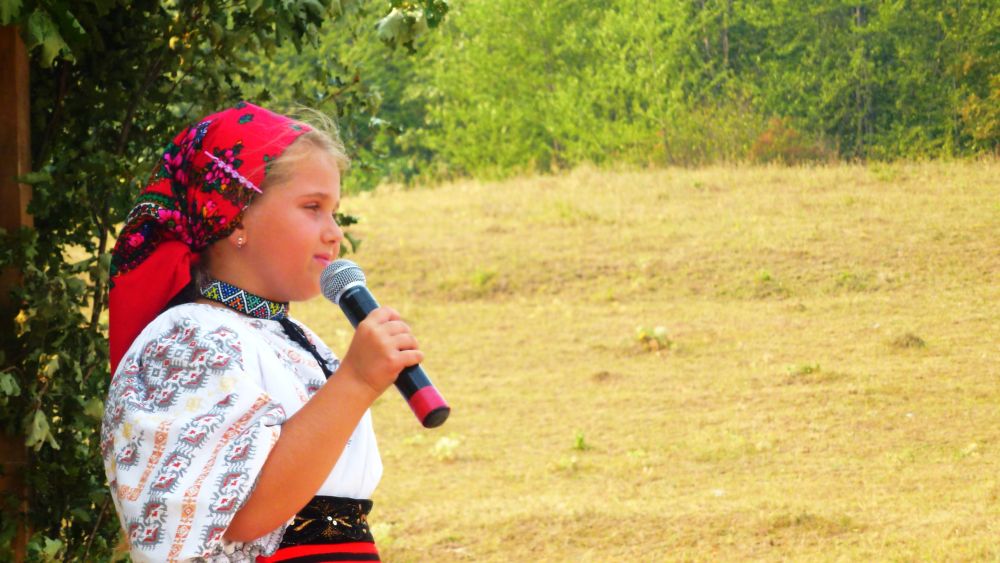Un strop de rouă - Melisa Irina Cosma | Răsunetul