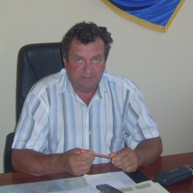 La mulţi ani, PETRU ŞERBAN, primar al comunei Uriu! | Răsunetul