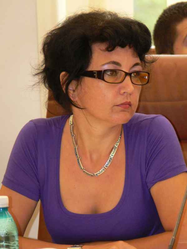 Monica Săsărman, consilier judeţean: Dacă eşti corect şi responsabil ...