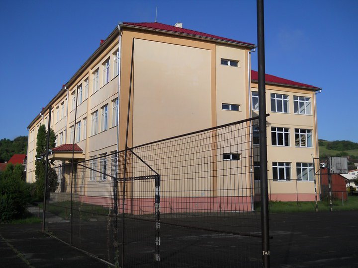 La Teaca, 1000 de elevi în noul an şcolar | Răsunetul