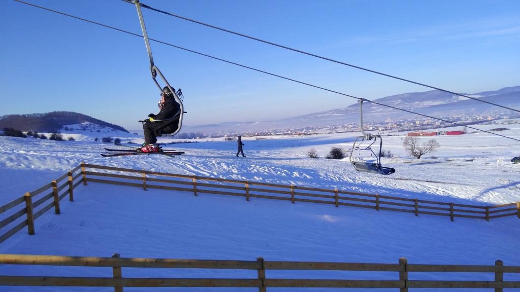 Accesul la telescaun este gratuit! Pârtia Cocoş a fost deschisă ...