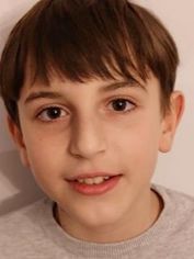 David Miron, elev Excelenţă: Recomand tuturor copiilor care doresc să ...