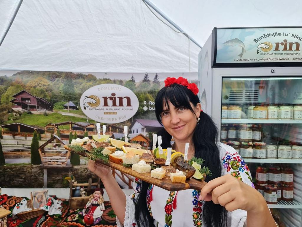 Nina Rus a reprezentat Bistriţa-Năsăud la Târgul de la Ministerul ...