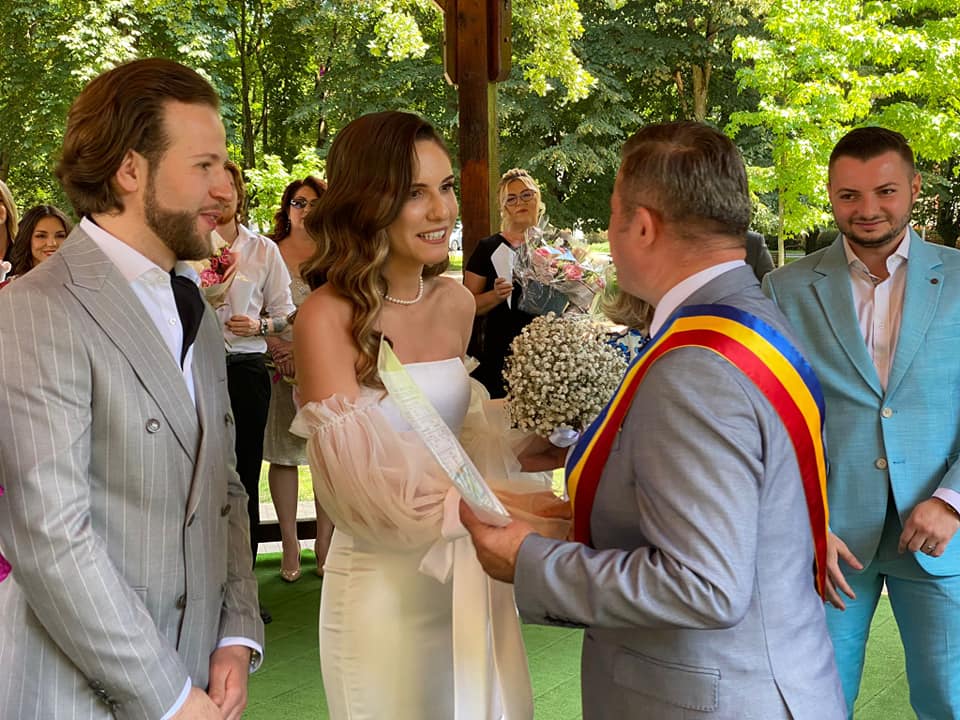 Casă de piatră, Andreea și Bogdan! Emoții în familiile Ganea și Linul ...