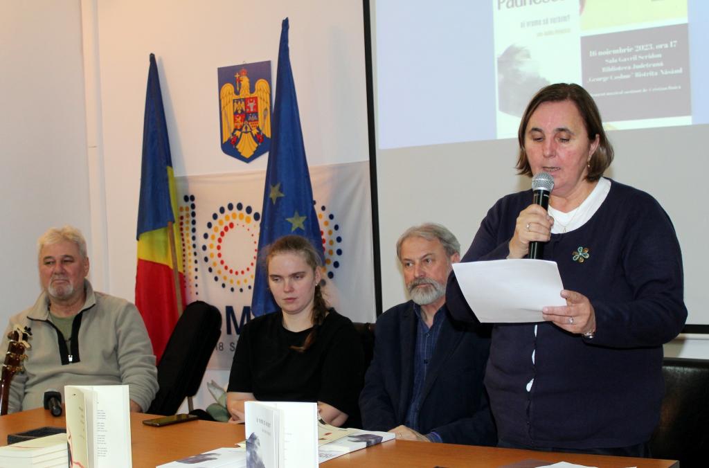 Elena M. Cîmpan: Poeme de fiică, poeme de tată. Lansare de carte Ana ...