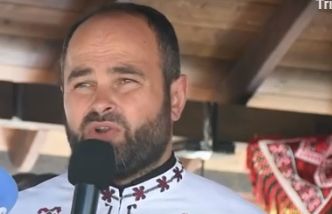 Întru mulţi şi binecuvântați ani părintelui Radu Viorel Petri, preot ...