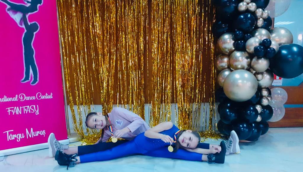 Petra Reman și Sofia Barteș - Diamond Duo de la Melinda Dance School ...