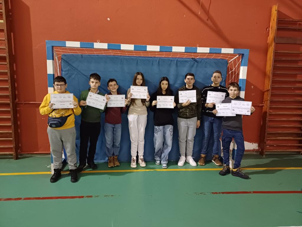 Opt elevi de la Școala Gimnazială Vasile Silași, pregătiți de prof. Vasile Marc, mențiuni la ...