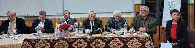 Medalion literar la Liceul Silvic Năsăud „De la Pituț la Grigore Avram ...