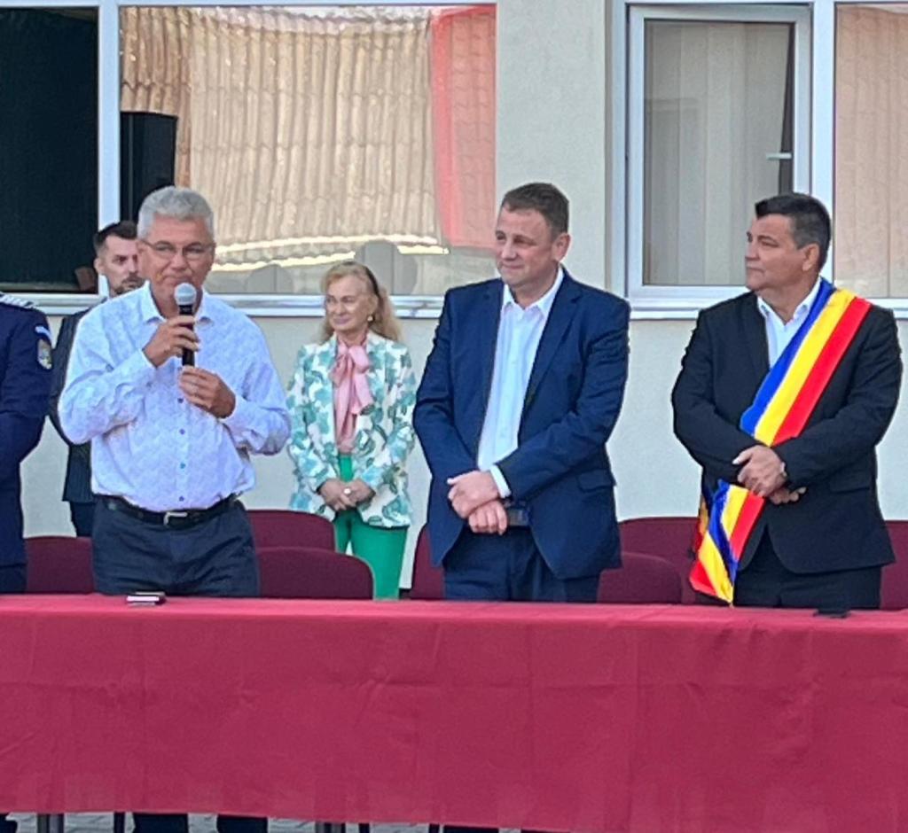 Deschiderea anului şcolar la Beclean | Răsunetul