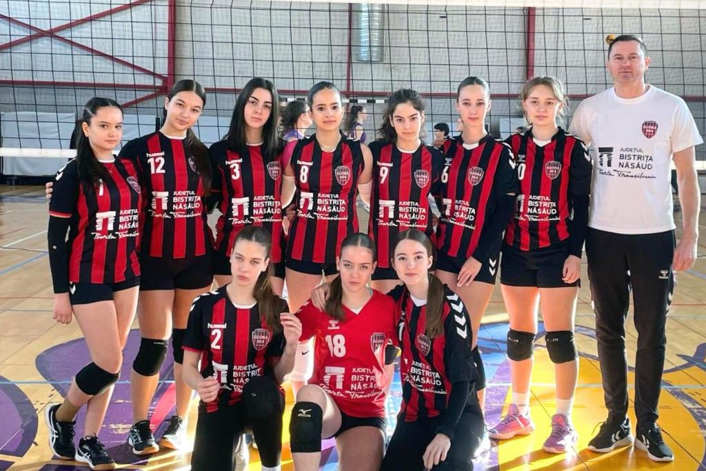 Echipa de volei U15 a CS Gloria 2018 BN, locul secund la turneul de la ...