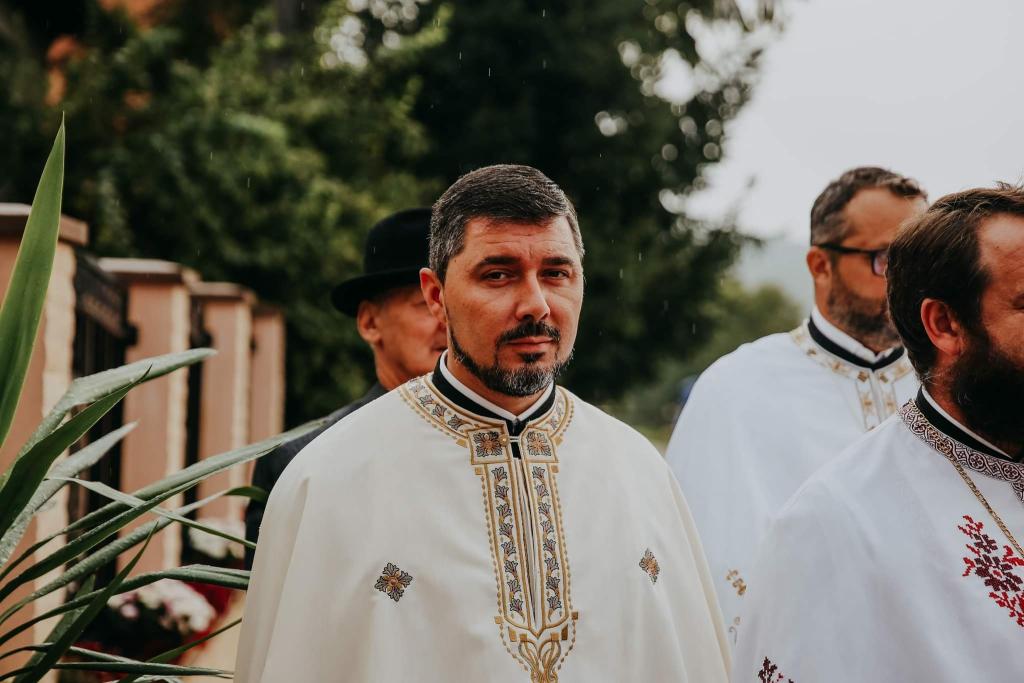 Ascultându-l pe părintele Paul Valer Ziman | Răsunetul