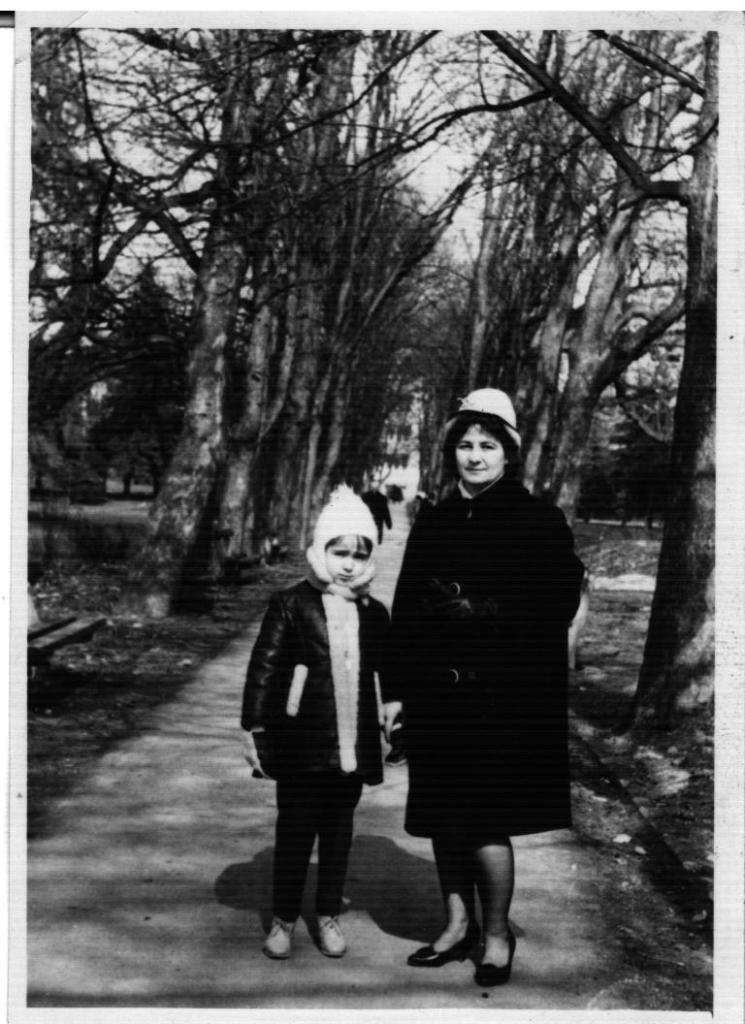 Simona-Grazia Dima: Mama, darul cel mai de preț primit de la Dumnezeu ...