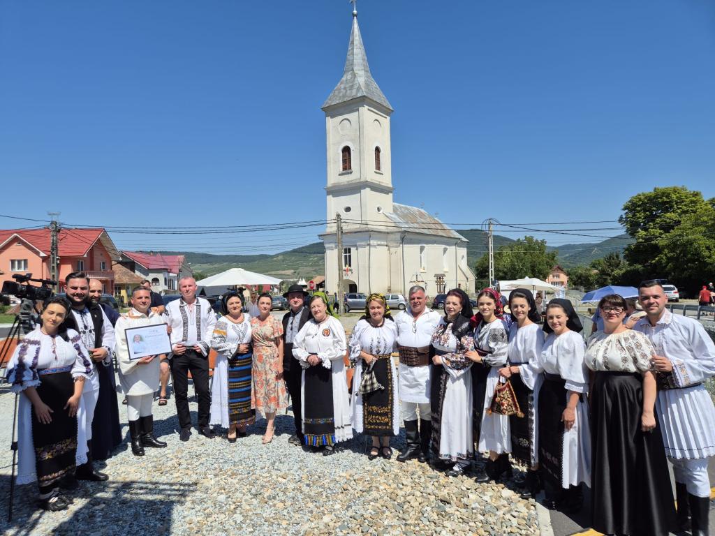 Arcalia – cântare, rugăciune și lumină sub soarele Postului Maicii ...