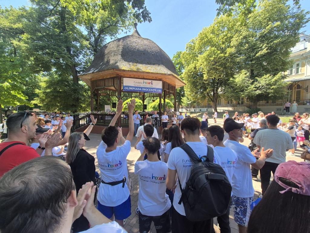 Aproximativ 200 de copii și tineri cu dizabilități - campioni ai ...